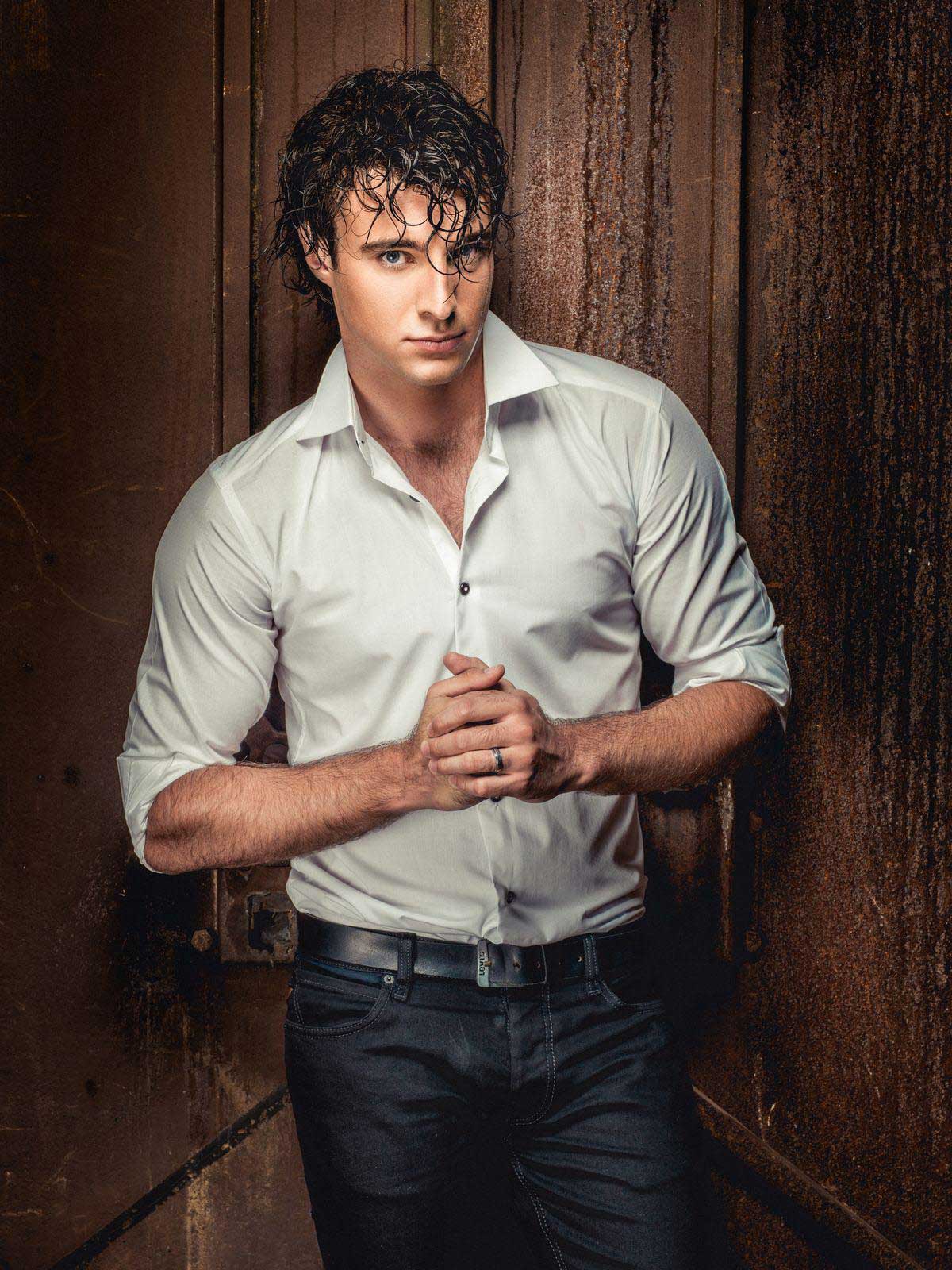 PI by Raphael Perrier